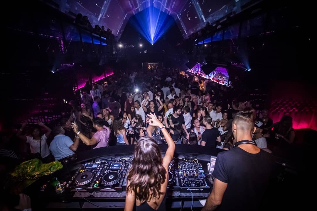 8 Helpful Tips For A Bali Hens Party (2021) | Real Escapes